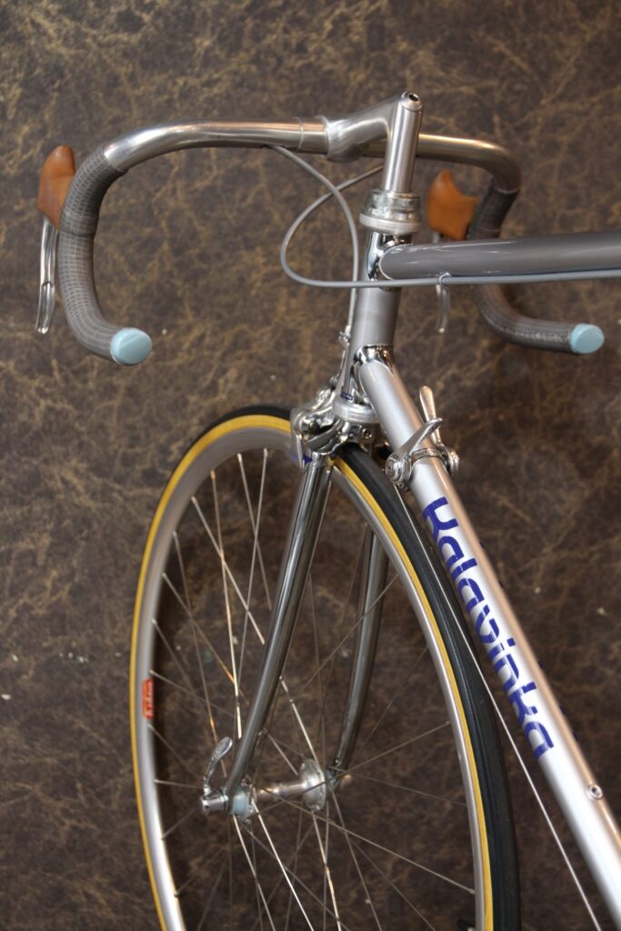 Mr I's kalavinka + Shimano Dura-Ace AX assembly completed.🚴💨💨💨 🎉🎉🎉🥂🍗