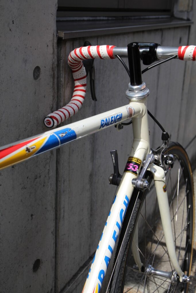 Mr.Simon's Raleigh "Team Castorama" + Dura ace maintenance completed.💗🚴💨💨💨