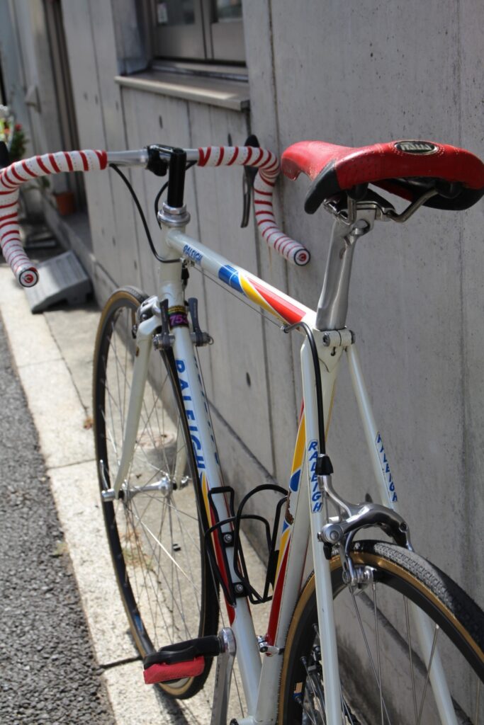 Mr.Simon's Raleigh "Team Castorama" + Dura ace maintenance completed.💗🚴💨💨💨