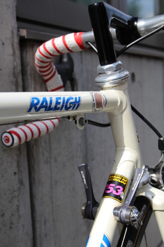 Mr.Simon's Raleigh "Team Castorama" + Dura ace maintenance completed.💗🚴💨💨💨